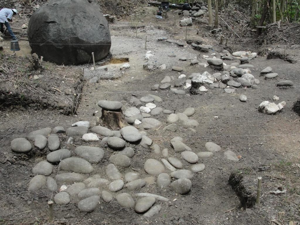 Diquís « Investigación Arqueología « Museo Nacional de Costa Rica